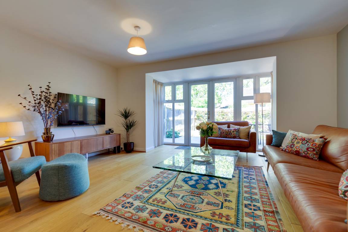 93 M² House ∙ 2 Bedrooms ∙ 4 Guests - Ely