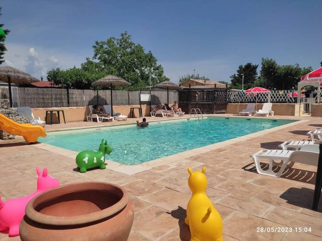 30 M² Camping ∙ 2 Chambres ∙ 4 Personnes - Anduze
