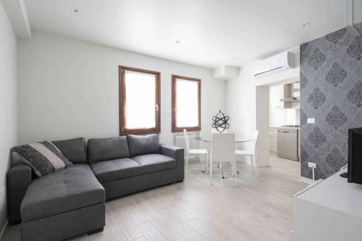 60 M² Apartment ∙ 2 Bedrooms ∙ 5 Guests - Venice