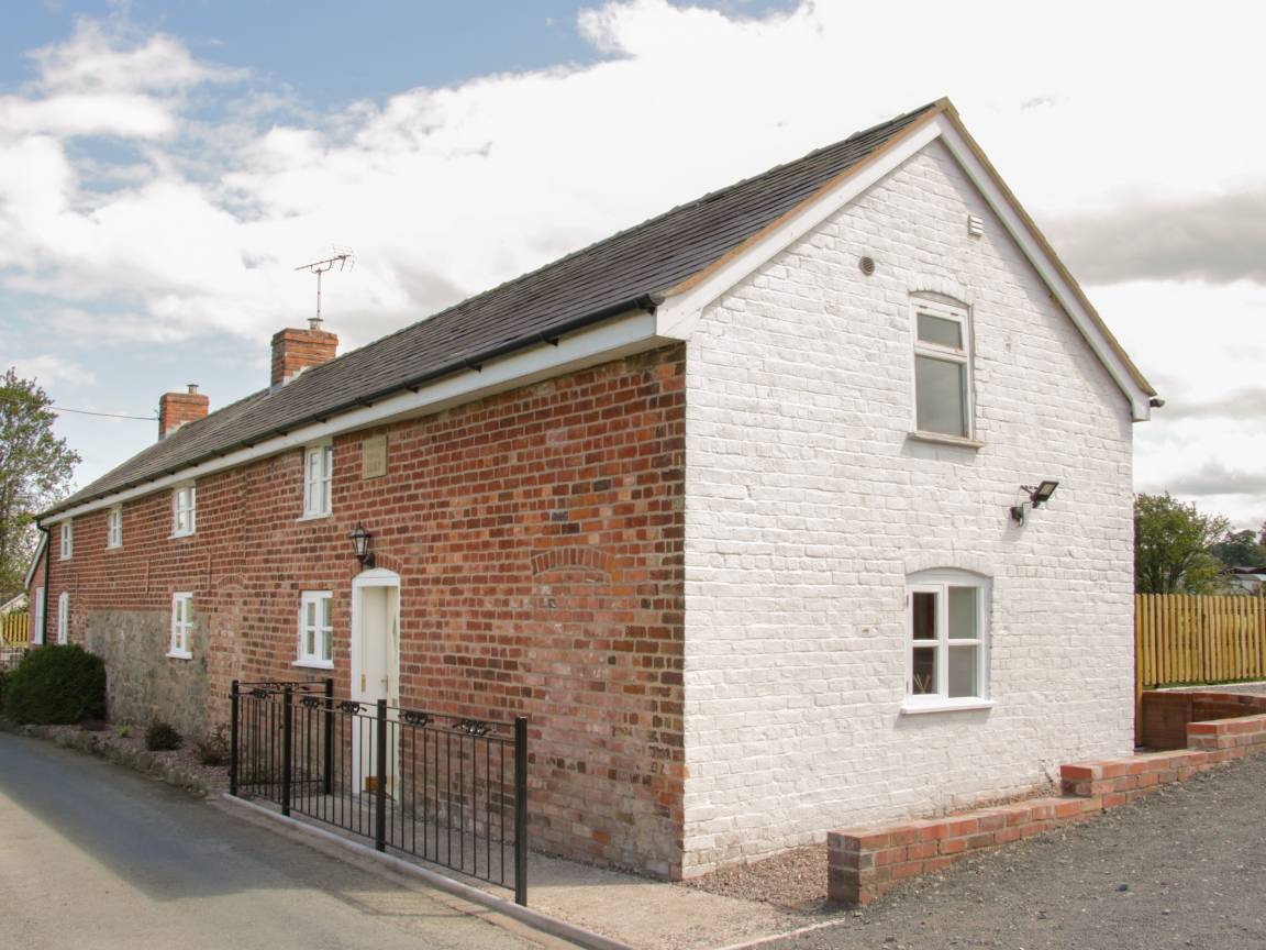Cottage ∙ 4 Bedrooms ∙ 8 Guests - Kerry
