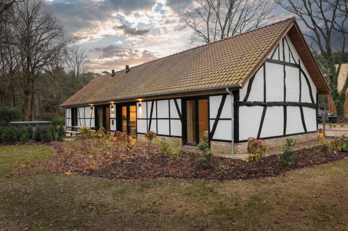 143 M² Ferienhaus ∙ 4 Schlafzimmer ∙ 8 Gäste - Hasselt