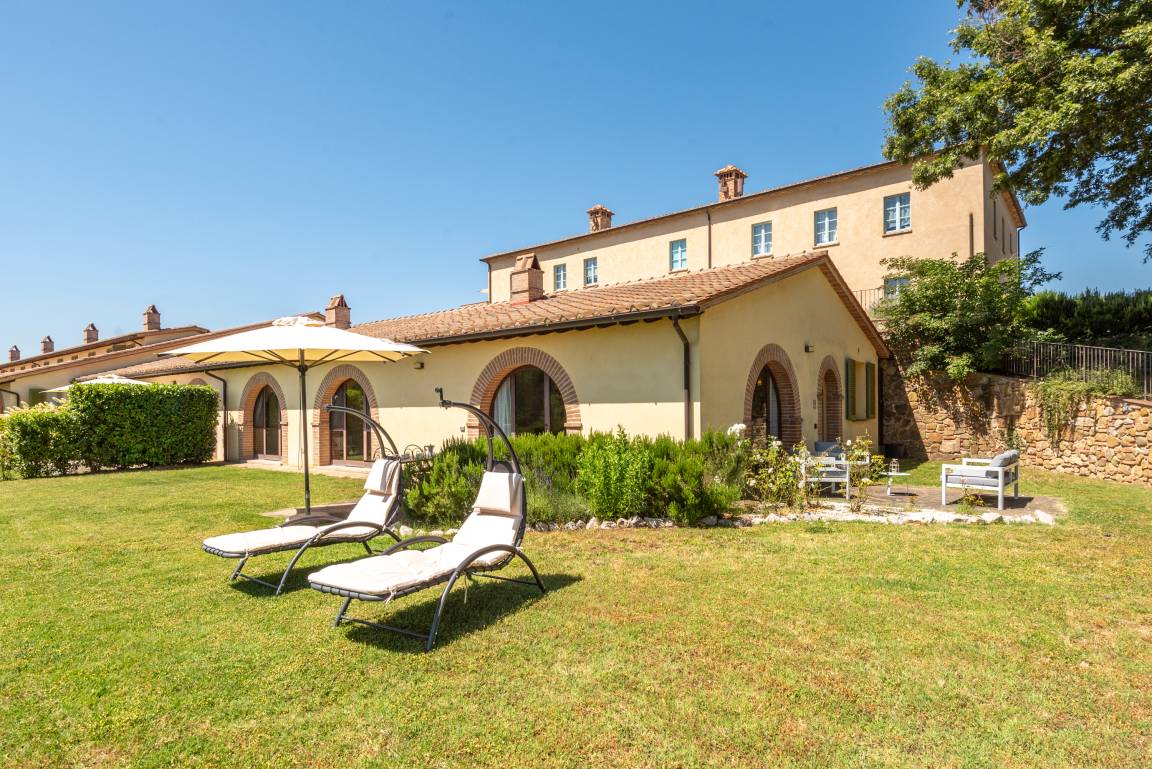 142 M² Chalet ∙ 2 Bedrooms ∙ 4 Guests - Toskana