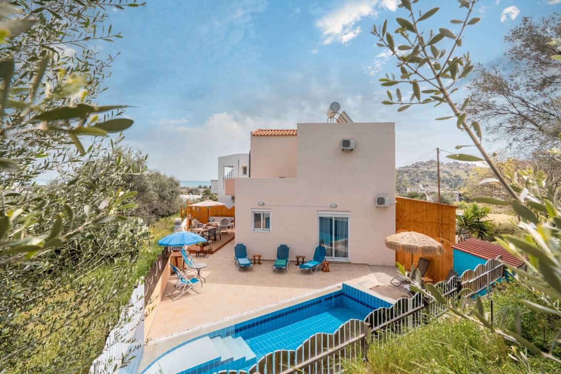 79 M² Villa ∙ 3 Bedrooms ∙ 6 Guests - Lindos