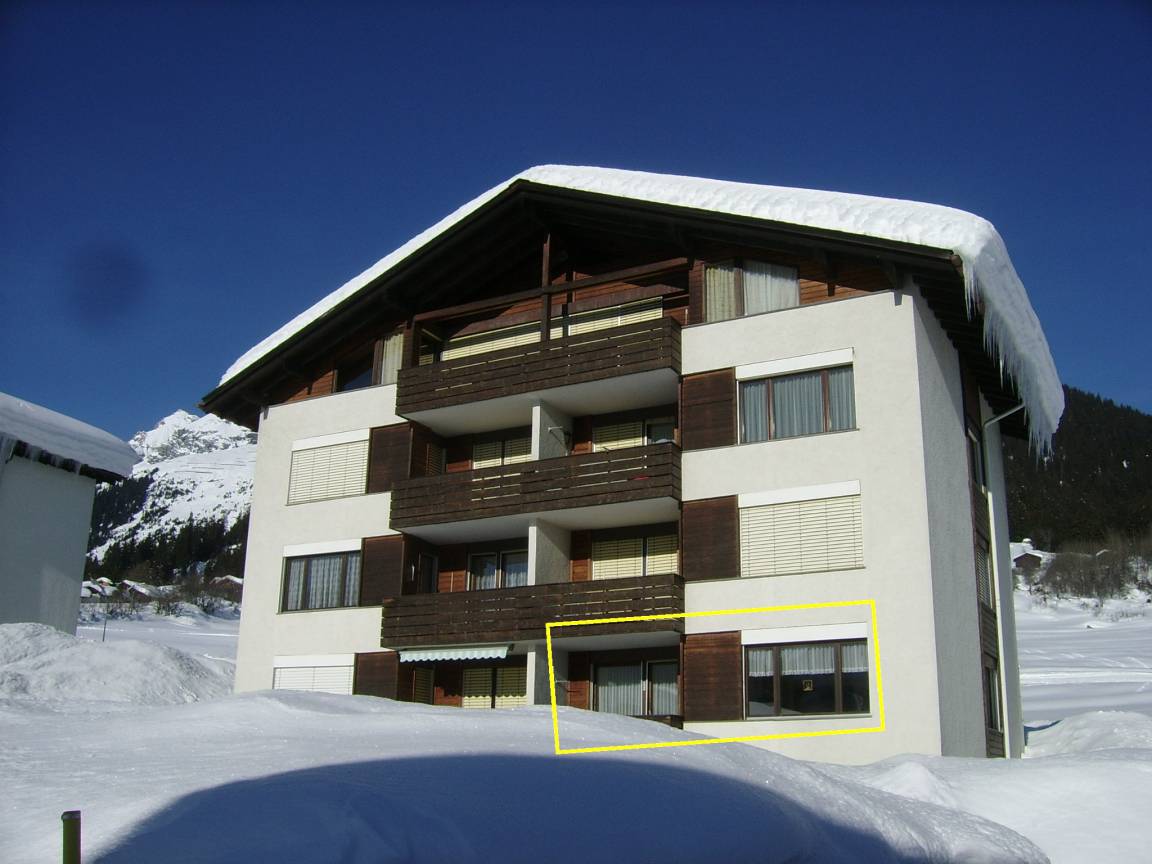 80 M² Appartement ∙ 2 Chambres ∙ 5 Personnes - Obersaxen