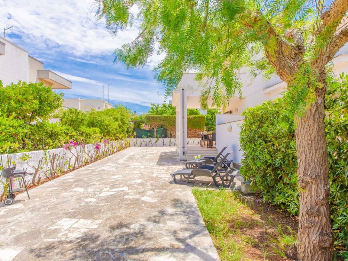 70 M² Villa ∙ 2 Bedrooms ∙ 6 Guests - Carovigno