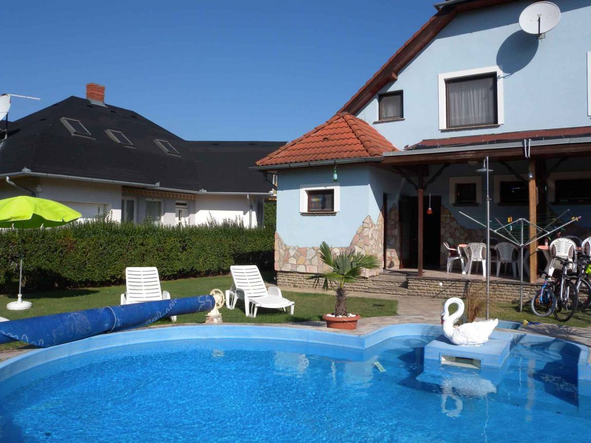 112 M² Ferienhaus ∙ 3 Schlafzimmer ∙ 8 Gäste - Plattensee