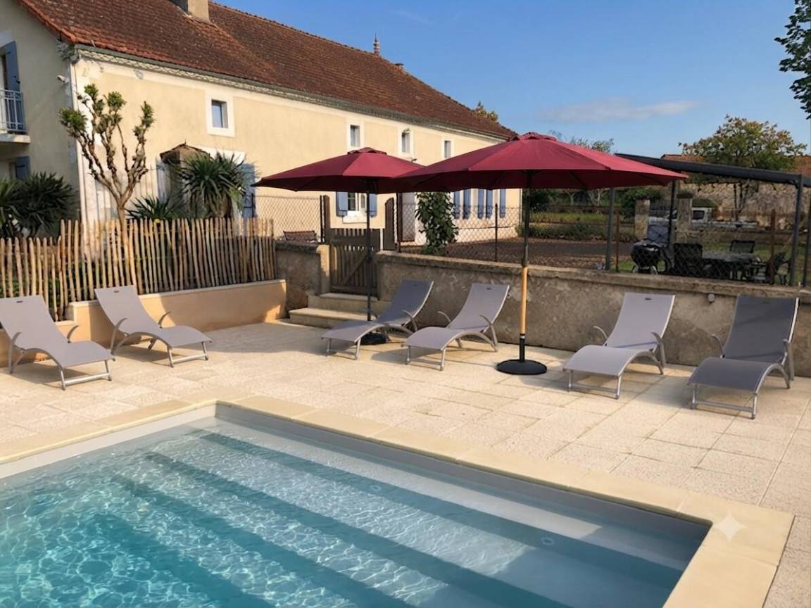 170 M² Gîte ∙ 5 Chambres ∙ 10 Personnes - Dordogne