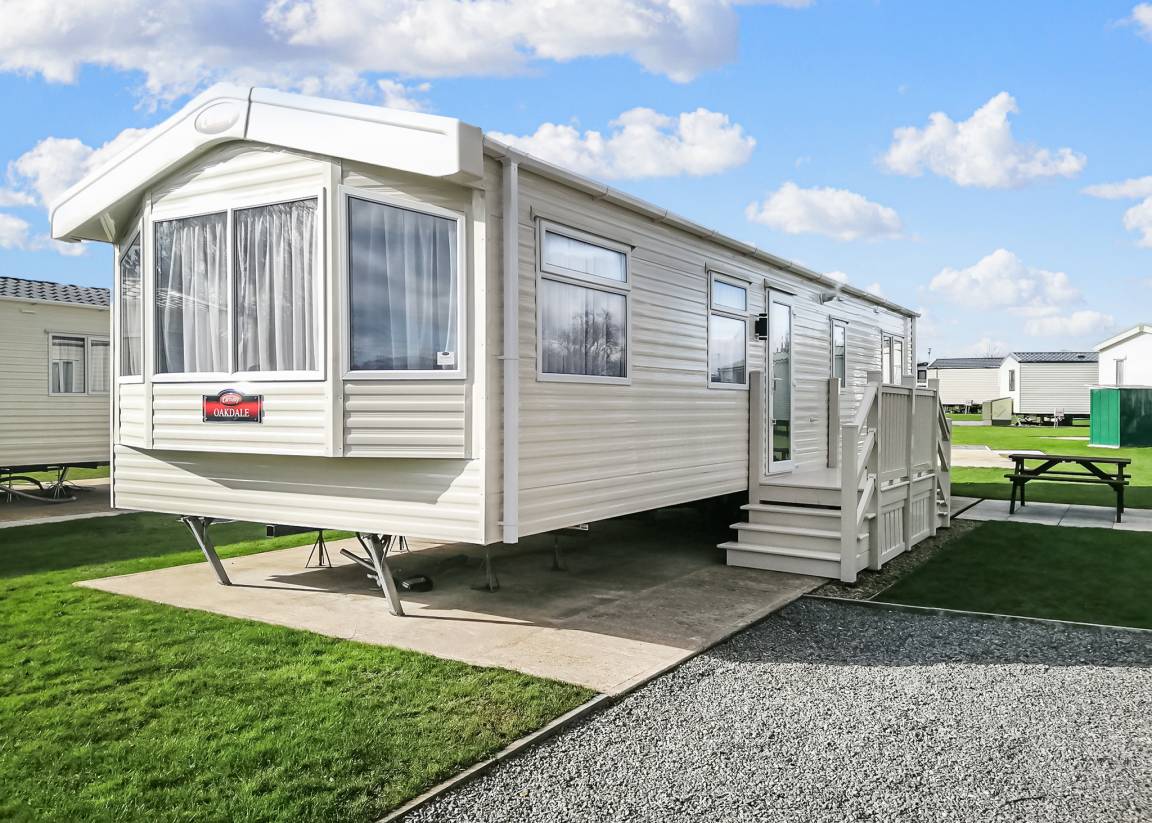 Caravan ∙ 2 Bedrooms ∙ 4 Guests - Thirsk