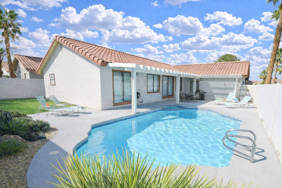 70 M² House ∙ 4 Bedrooms ∙ 10 Guests - Las Vegas, NV