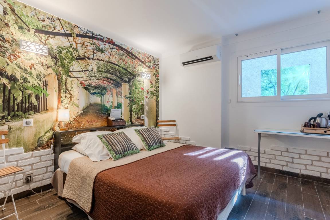 16 M² Bed And Breakfast ∙ 1 Bedroom ∙ 2 Guests - Saint-Tropez