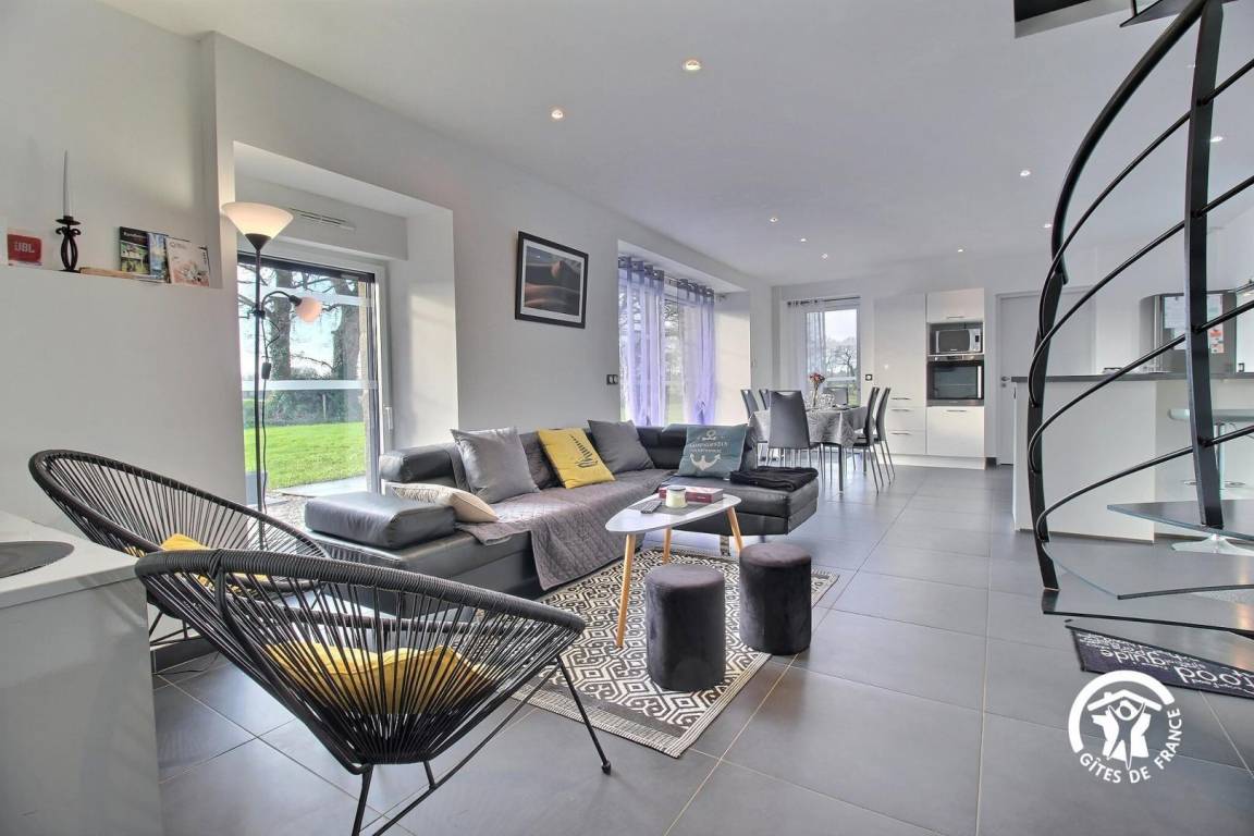 122 M² Gîte ∙ 3 Chambres ∙ 6 Personnes - Bono