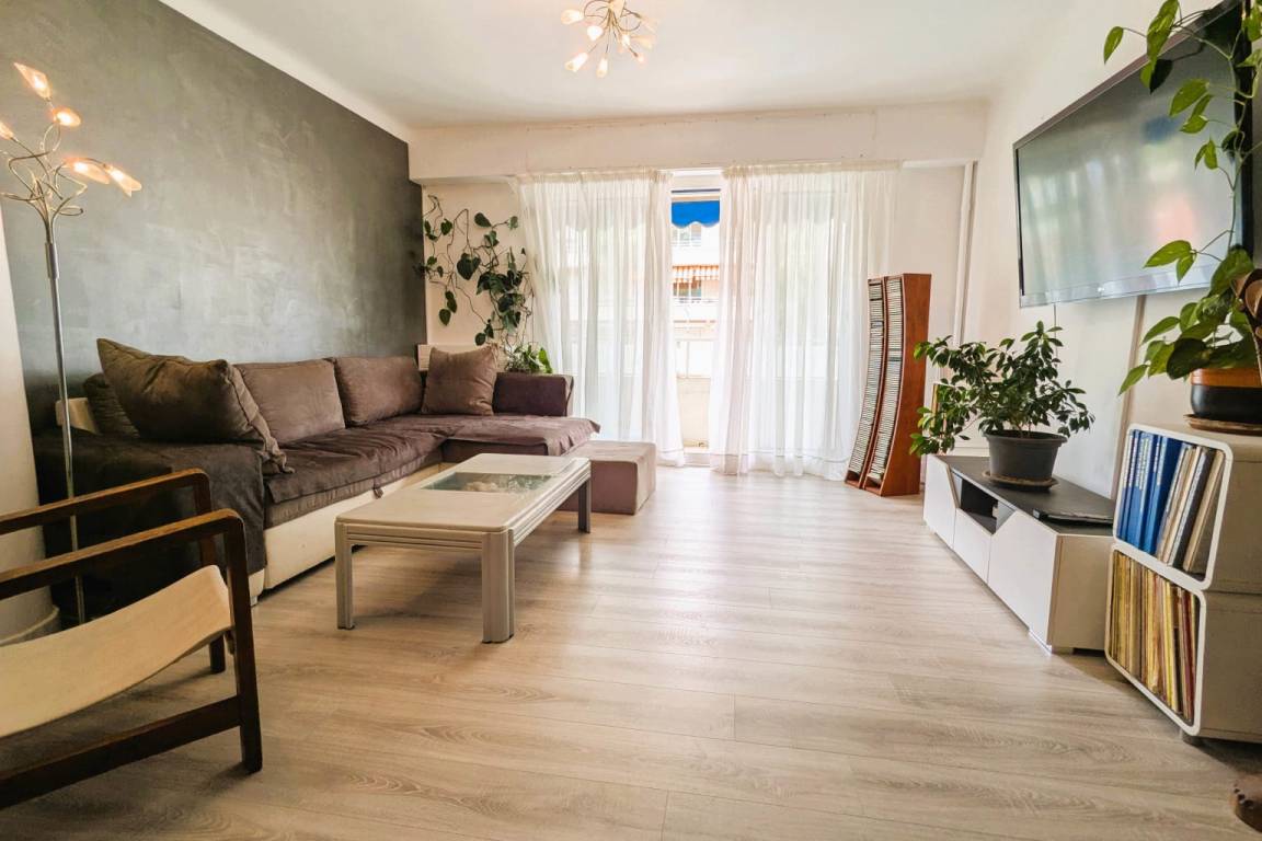70 M² Appartement ∙ 1 Chambre ∙ 4 Personnes - Cuers