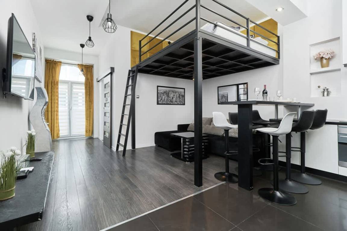 42 M² Apartment ∙ 1 Bedroom ∙ 6 Guests - Wrocław