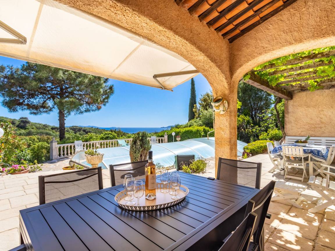 148 M² Villa ∙ 3 Chambres ∙ 6 Personnes - Le Lavandou