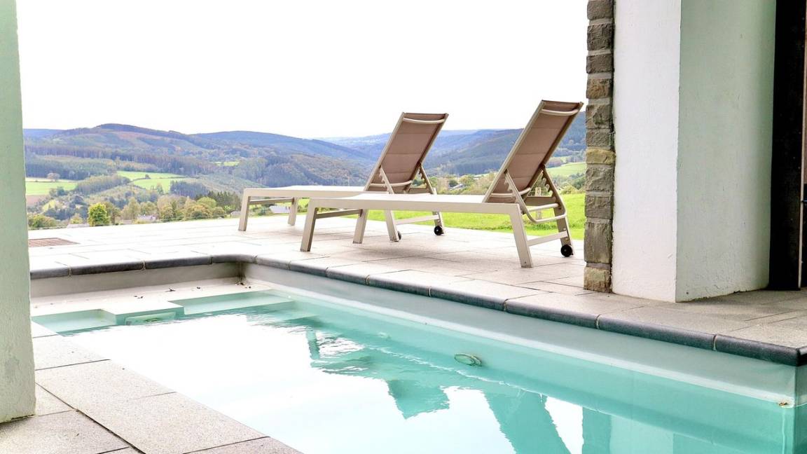 460 M² Maison De Vacances ∙ 8 Chambres ∙ 20 Personnes - Wallonie