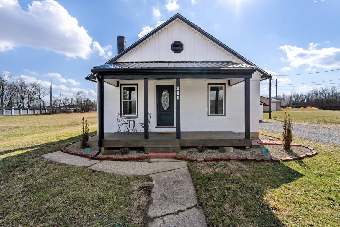 93 M² House ∙ 2 Bedrooms ∙ 5 Guests - Mount Vernon, OH