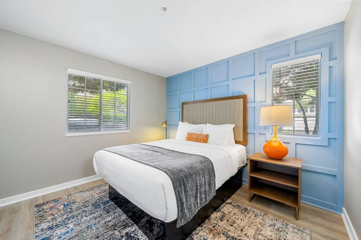 Apartment ∙ 2 Bedrooms ∙ 4 Guests - Atlanta, GA