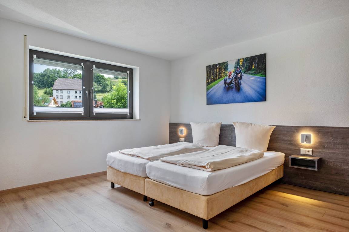 19 M² Privé Kamer ∙ 1 Slaapkamer ∙ 2 Gasten - Lenzkirch