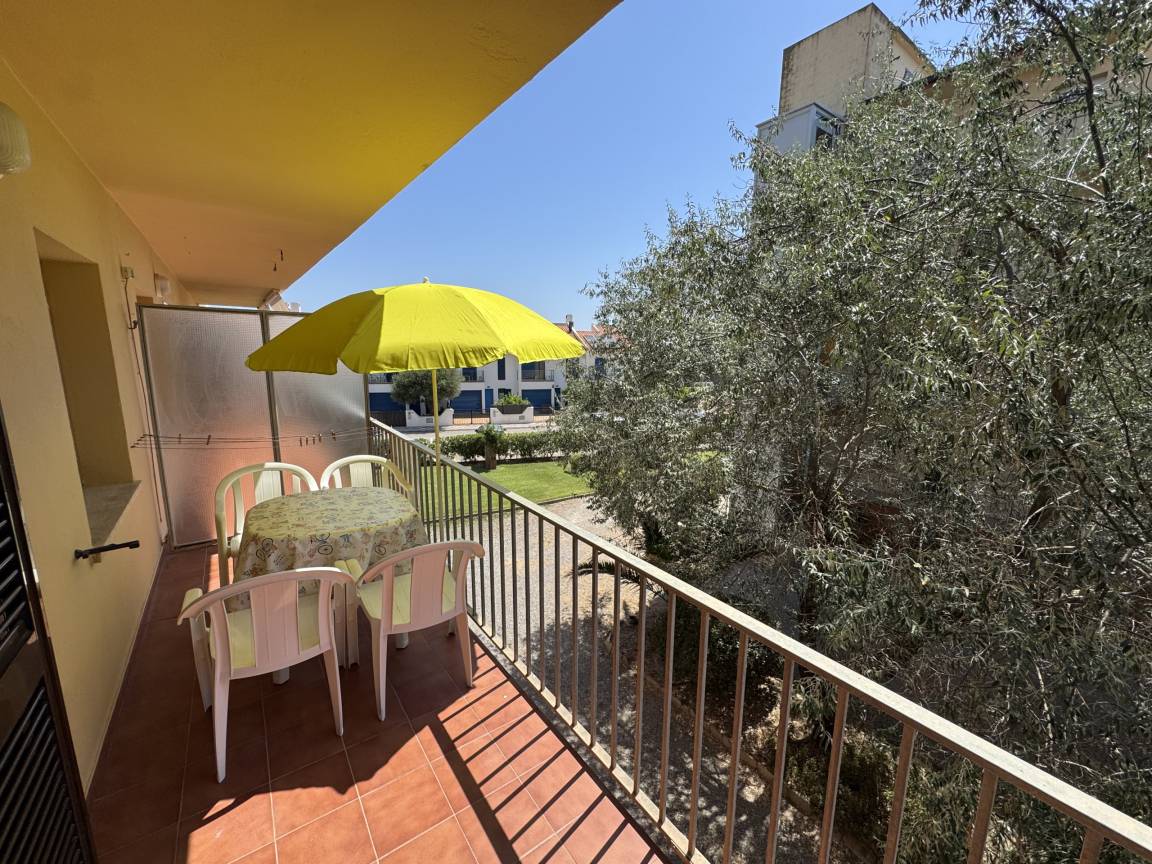 45 M² Apartamento ∙ 1 Habitación ∙ 4 Huéspedes - Pals
