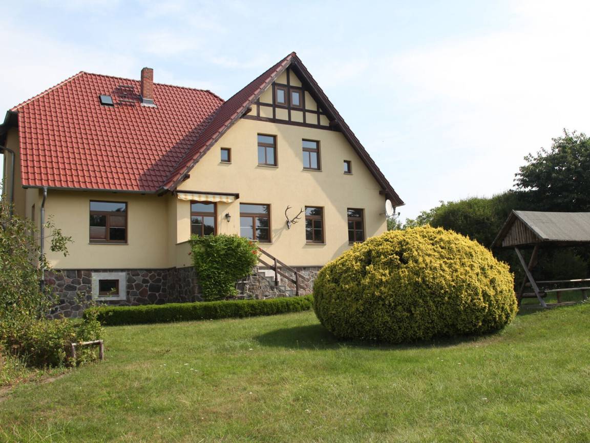 200 M² House ∙ 4 Bedrooms ∙ 7 Guests - Feldberger Seenlandschaft