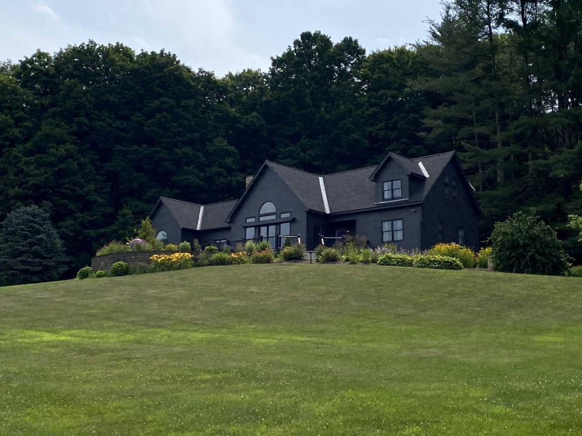 House ∙ 4 Bedrooms ∙ 10 Guests - Manchester, VT