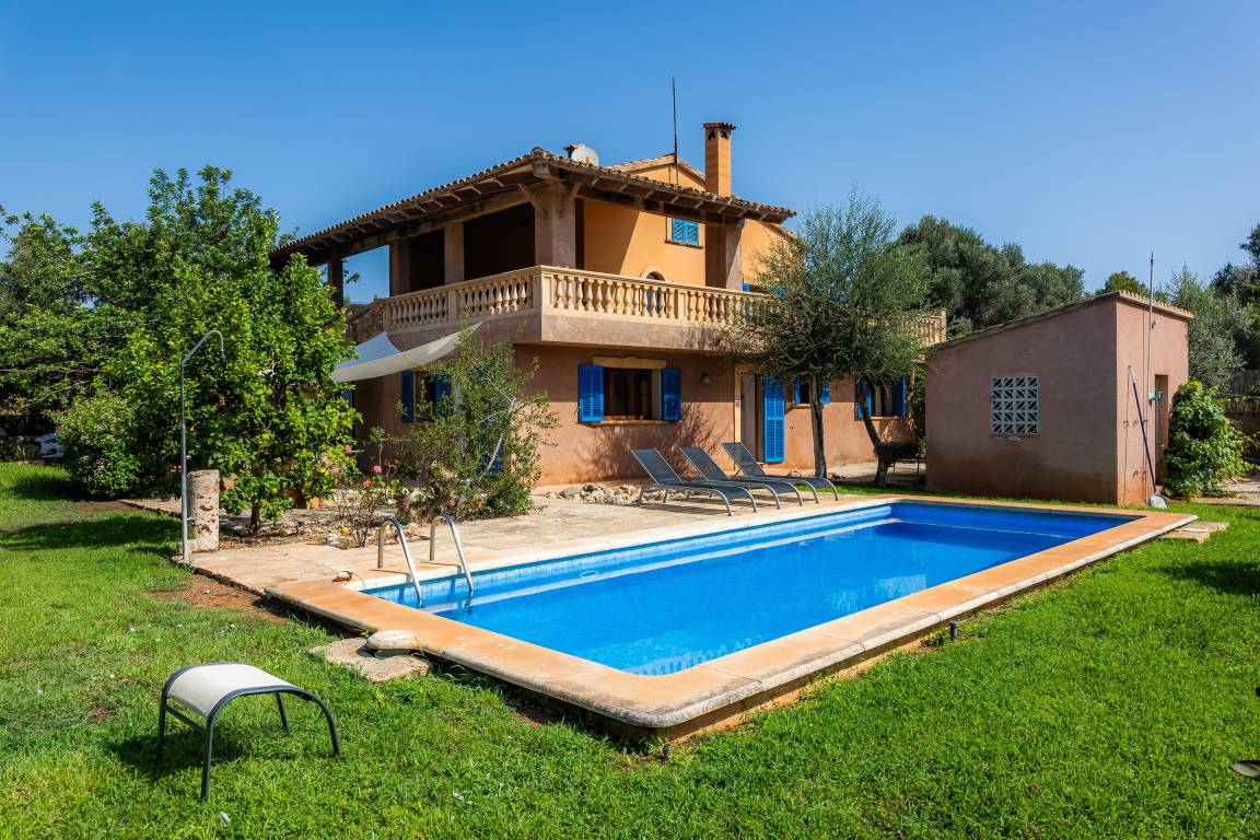 200 M² Casa De Campo ∙ 4 Habitaciones ∙ 8 Huéspedes - Cala Millor
