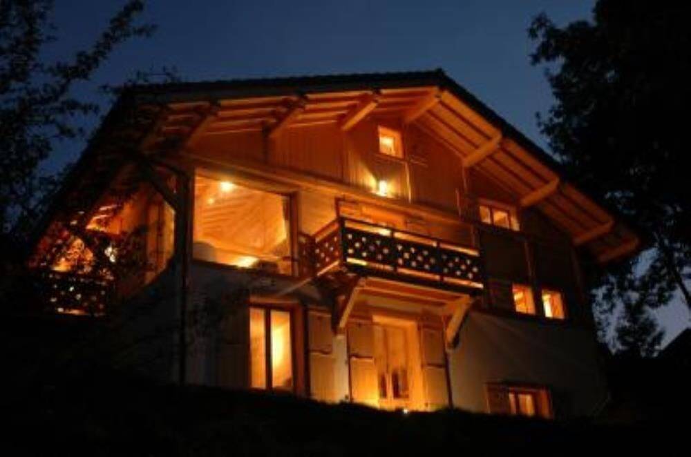 250 M² Chalet ∙ 7 Chambres ∙ 18 Personnes - Samoëns