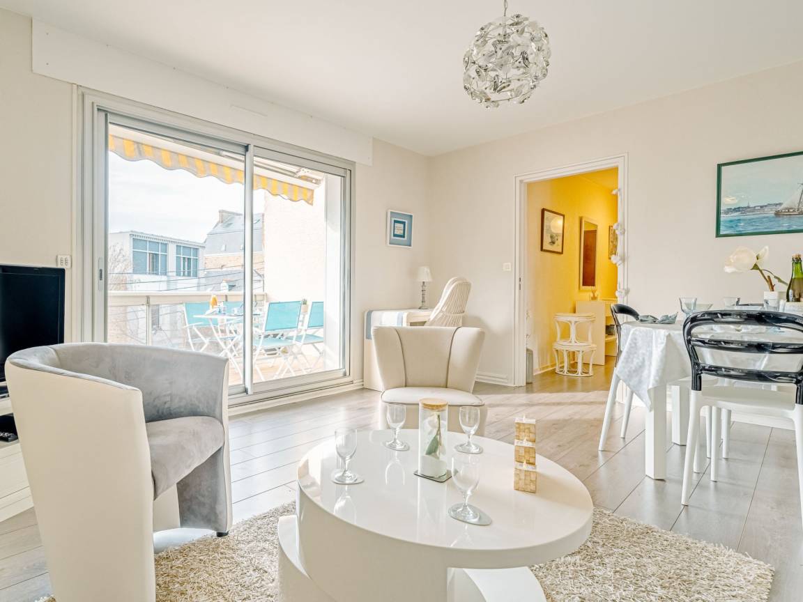 72 M² House ∙ 1 Bedroom ∙ 4 Guests - Dinard