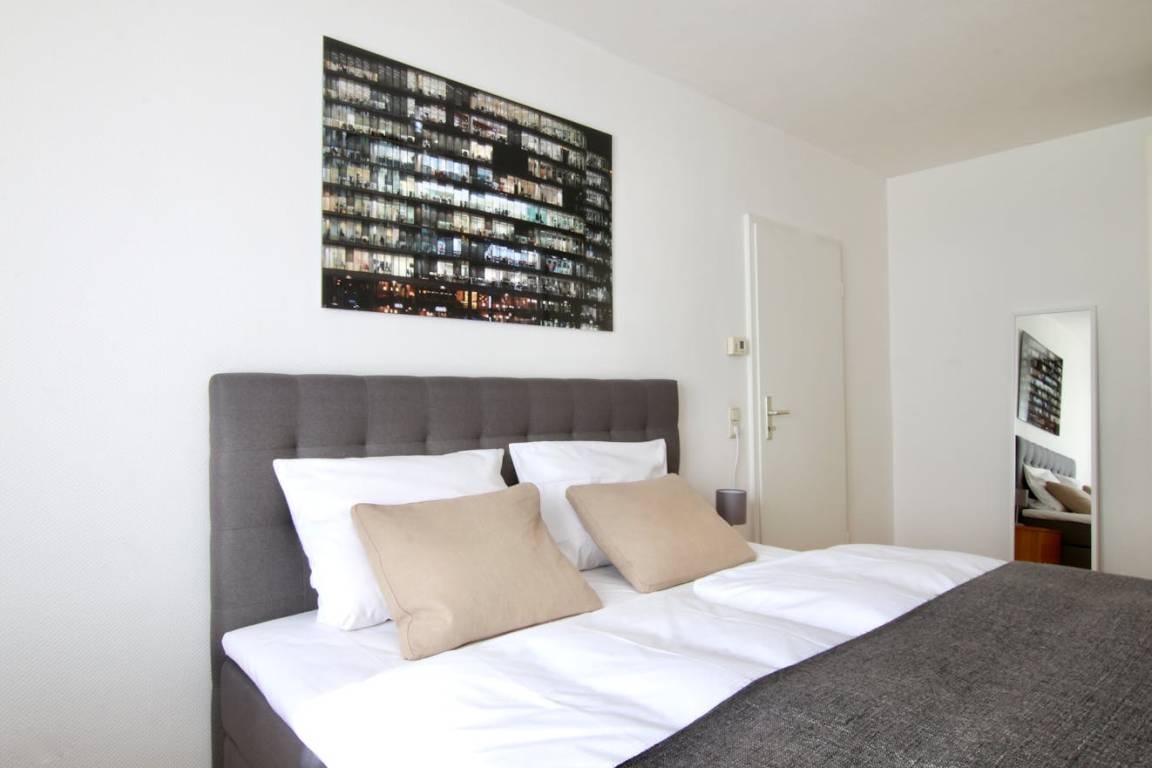 42 M² Apartment ∙ 2 Guests - Cologne