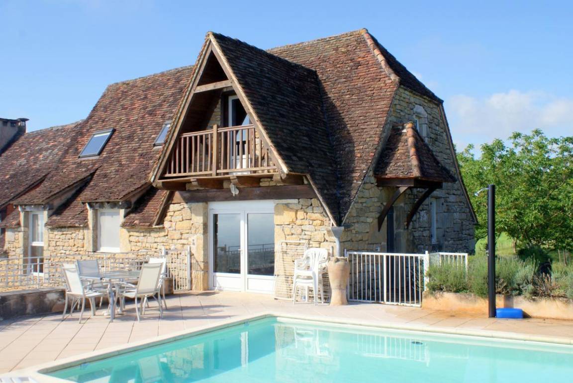 125 M² Gîte ∙ 3 Chambres ∙ 6 Personnes - Bretenoux