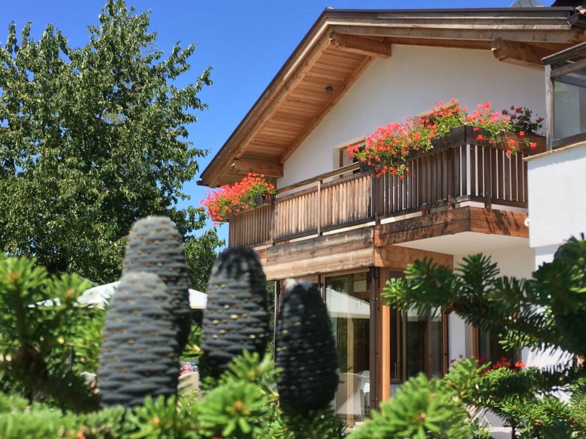 140 M² Casa Vacanza ∙ 2 Camere Da Letto ∙ 4 Ospiti - Nova Ponente