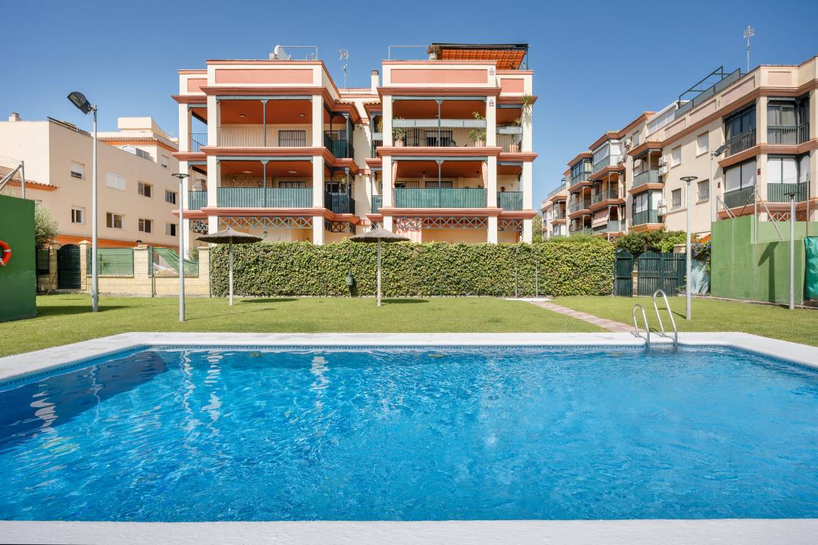 110 M² Apartamento ∙ 2 Habitaciones ∙ 6 Huéspedes - Chipiona