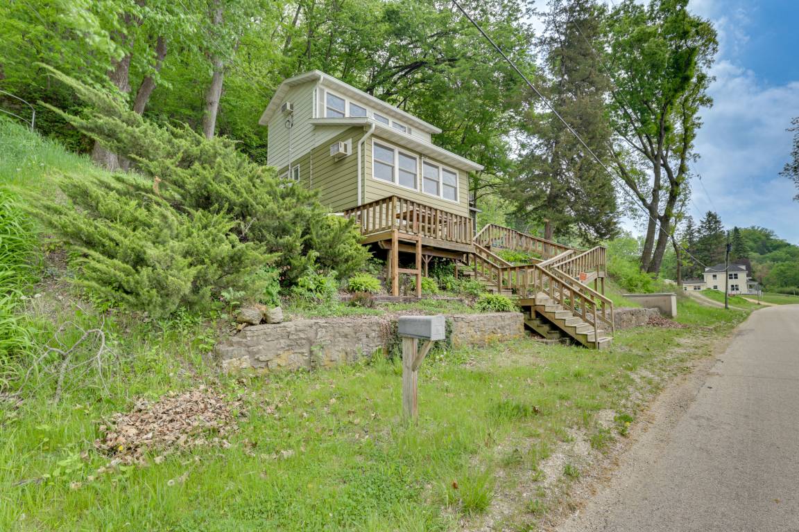 92 M² House ∙ 1 Bedroom ∙ 6 Guests - Pikes Peak State Park, McGregor