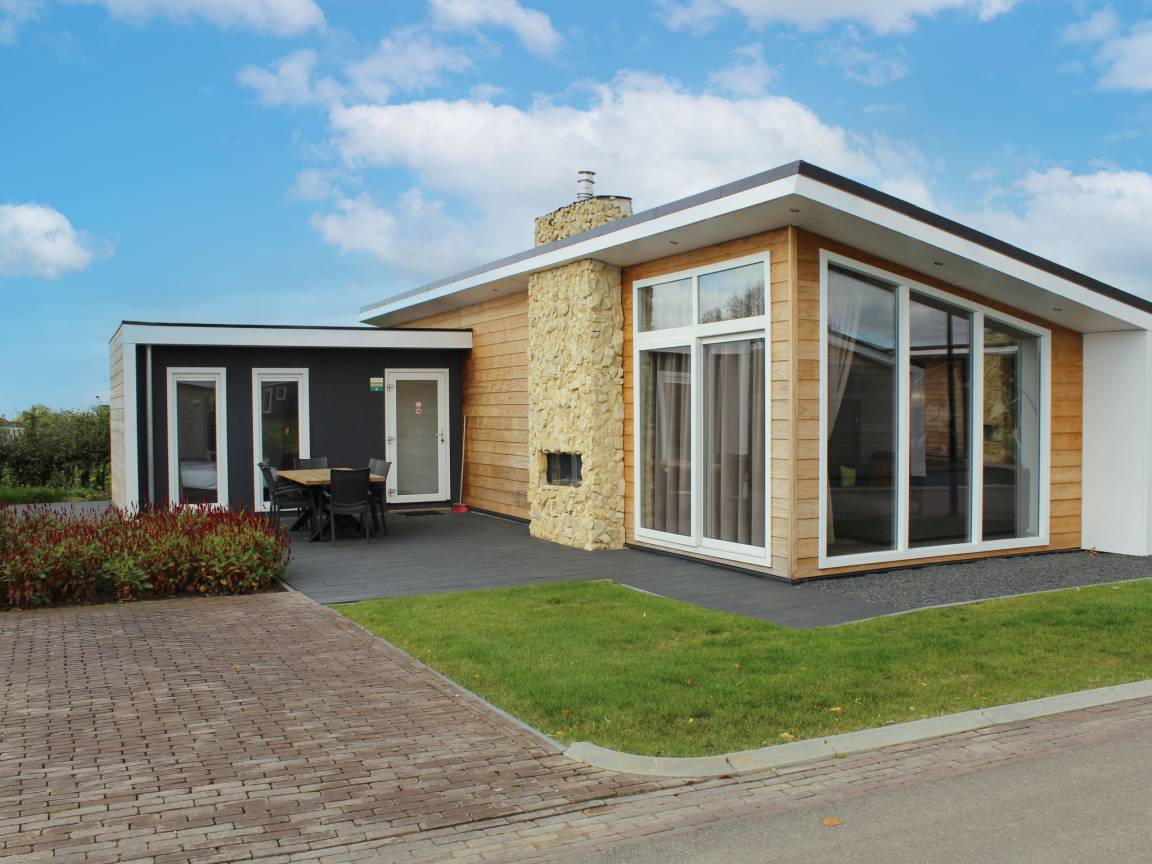 65 M² Huis ∙ 2 Slaapkamers ∙ 5 Gasten - Voeren