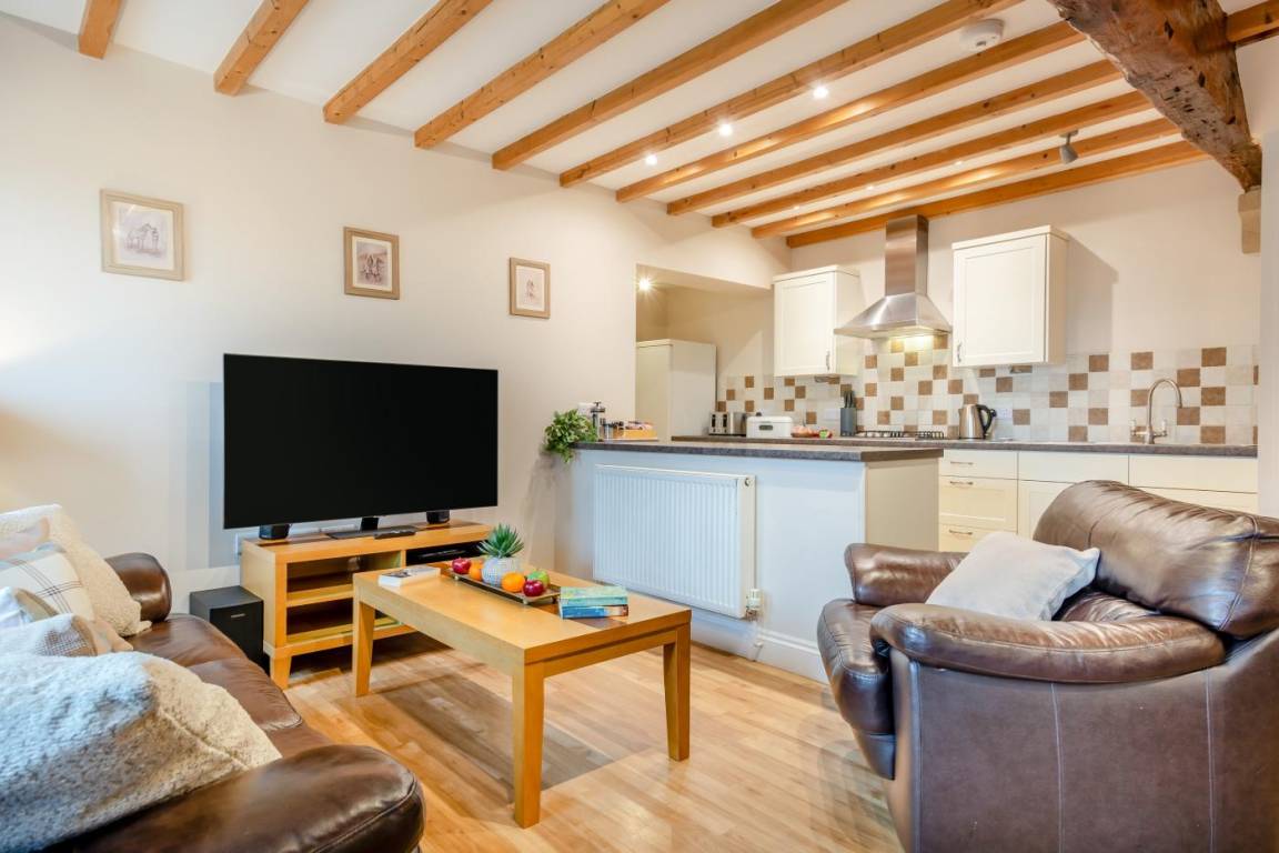 Cottage ∙ 2 Bedrooms ∙ 4 Guests - Cononley