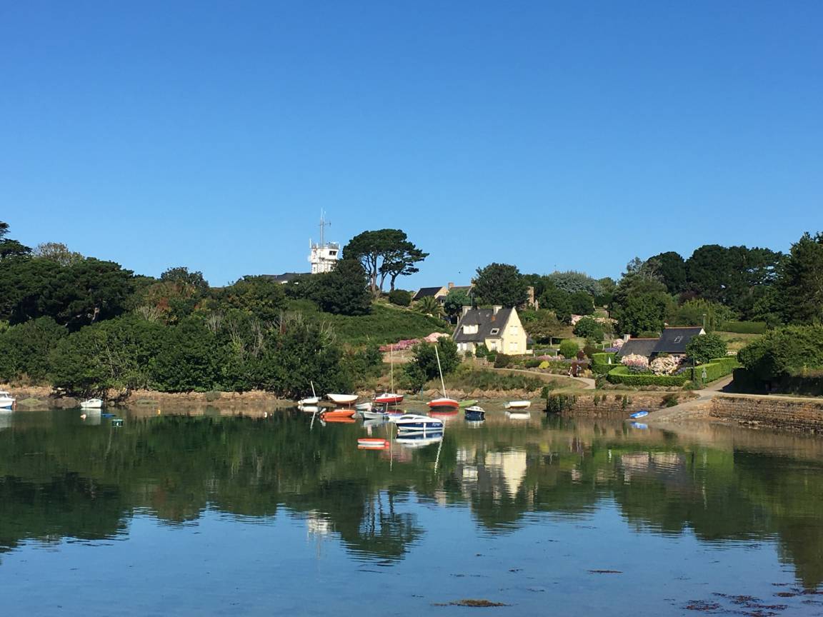 130 M² Maison De Vacances ∙ 4 Chambres ∙ 9 Personnes - Île-de-Bréhat
