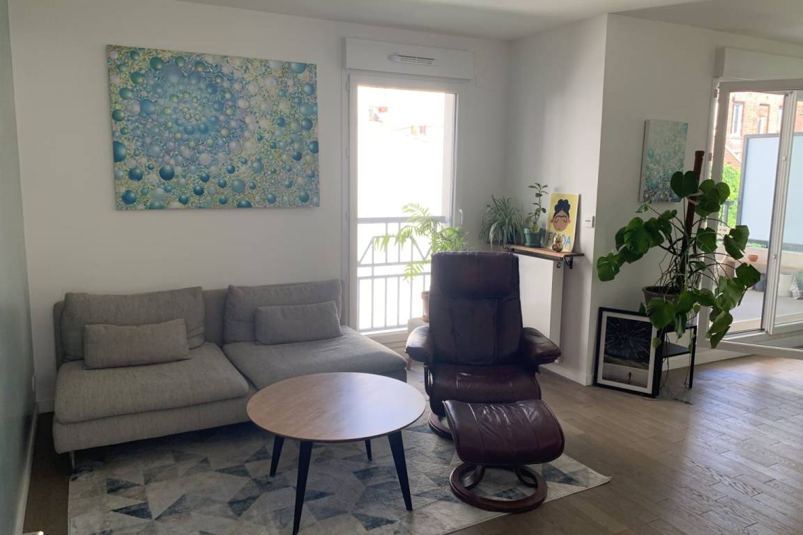 81 M² Appartement ∙ 2 Chambres ∙ 4 Personnes - Brochant - Paris