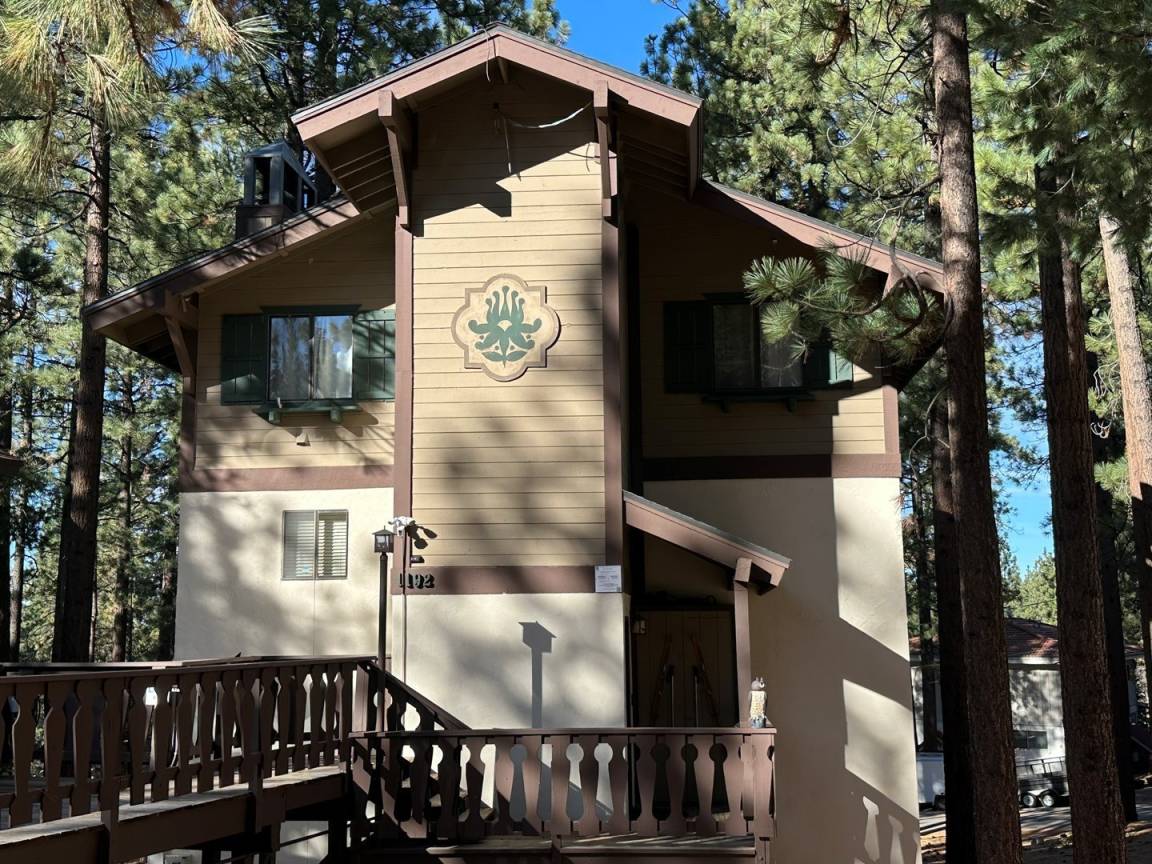 185 M² House ∙ 4 Bedrooms ∙ 8 Guests - South Lake Tahoe, CA