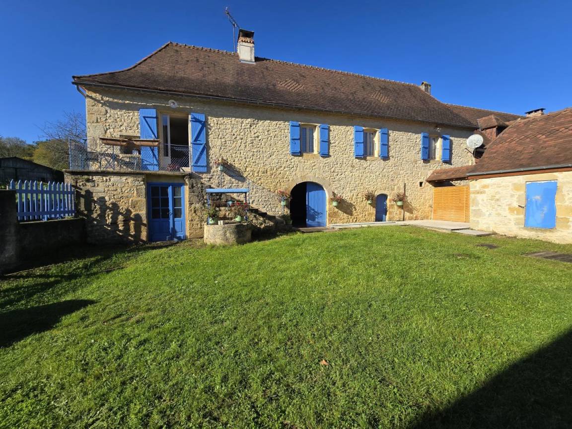 100 M² Gîte ∙ 3 Bedrooms ∙ 6 Guests - Dordogne