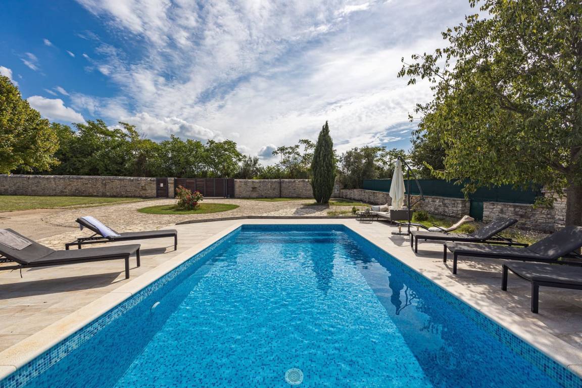 110 M² Villa ∙ 3 Habitaciones ∙ 6 Huéspedes - Fažana