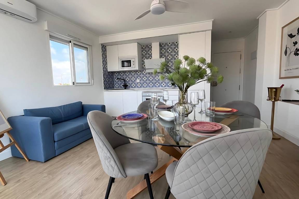 36 M² Apartamento ∙ 1 Habitación ∙ 4 Huéspedes - Elche