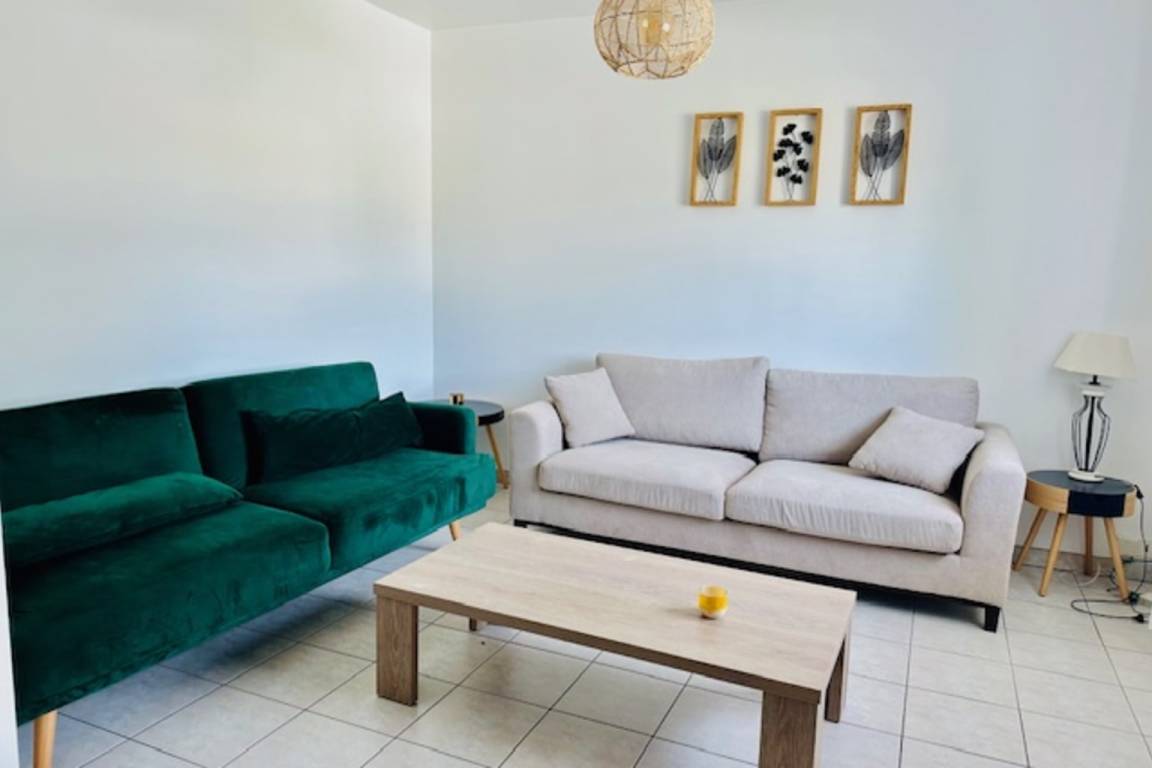 85 M² House ∙ 3 Bedrooms ∙ 6 Guests - 拉洛歇爾