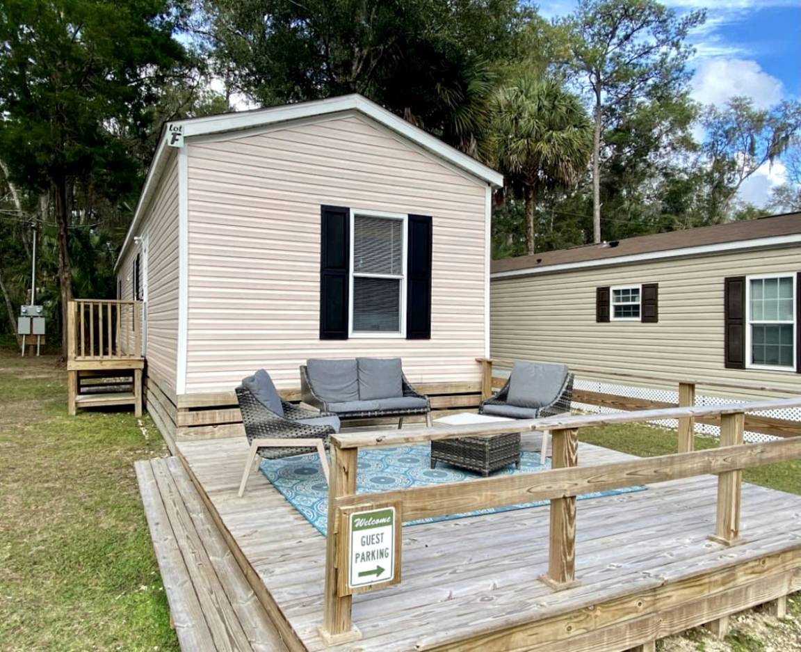 House ∙ 2 Bedrooms ∙ 6 Guests - Dunnellon, FL