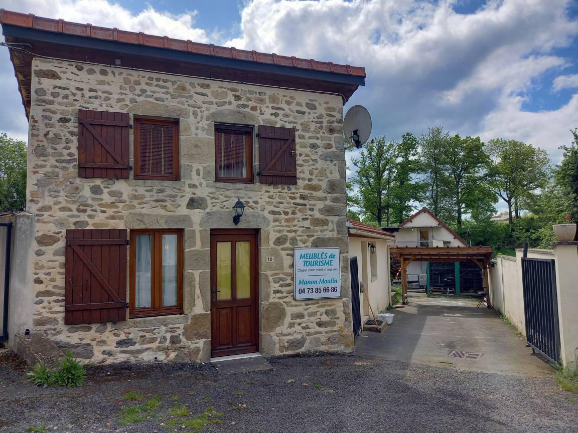 50 M² House ∙ 2 Bedrooms ∙ 6 Guests - Saint-Gervais-d'Auvergne