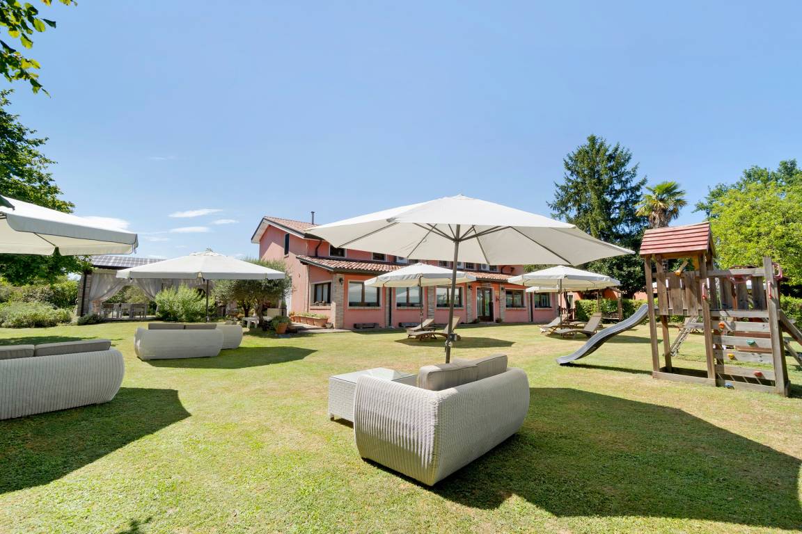 100 M² Apartamento ∙ 2 Habitaciones ∙ 4 Huéspedes - San Donà di Piave