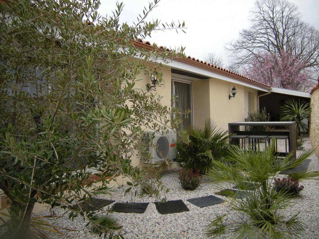 168 M² Gîte ∙ 3 Chambres ∙ 6 Personnes - Gironde