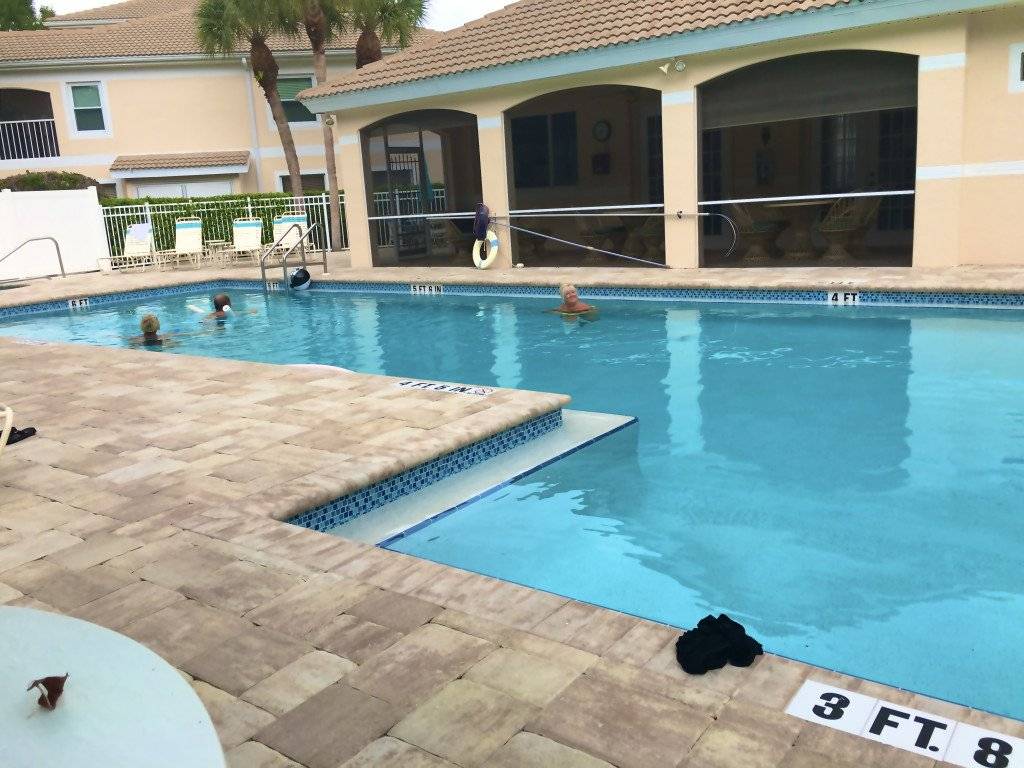 111 M² Apartamento ∙ 4 Huéspedes - Naples, FL