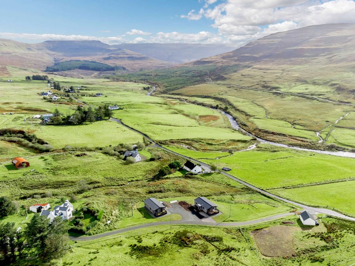 Cottage ∙ 2 Bedrooms ∙ 4 Guests - Uig