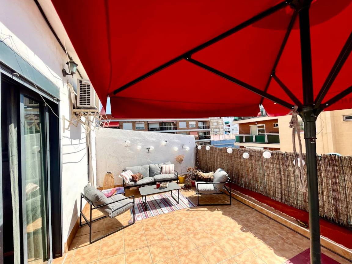 70 M² Ferienwohnung ∙ 1 Schlafzimmer ∙ 2 Gäste - Valencia