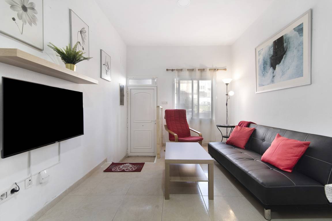 51 M² Dom ∙ 2 Sypialnie ∙ 4 Gości - Telde